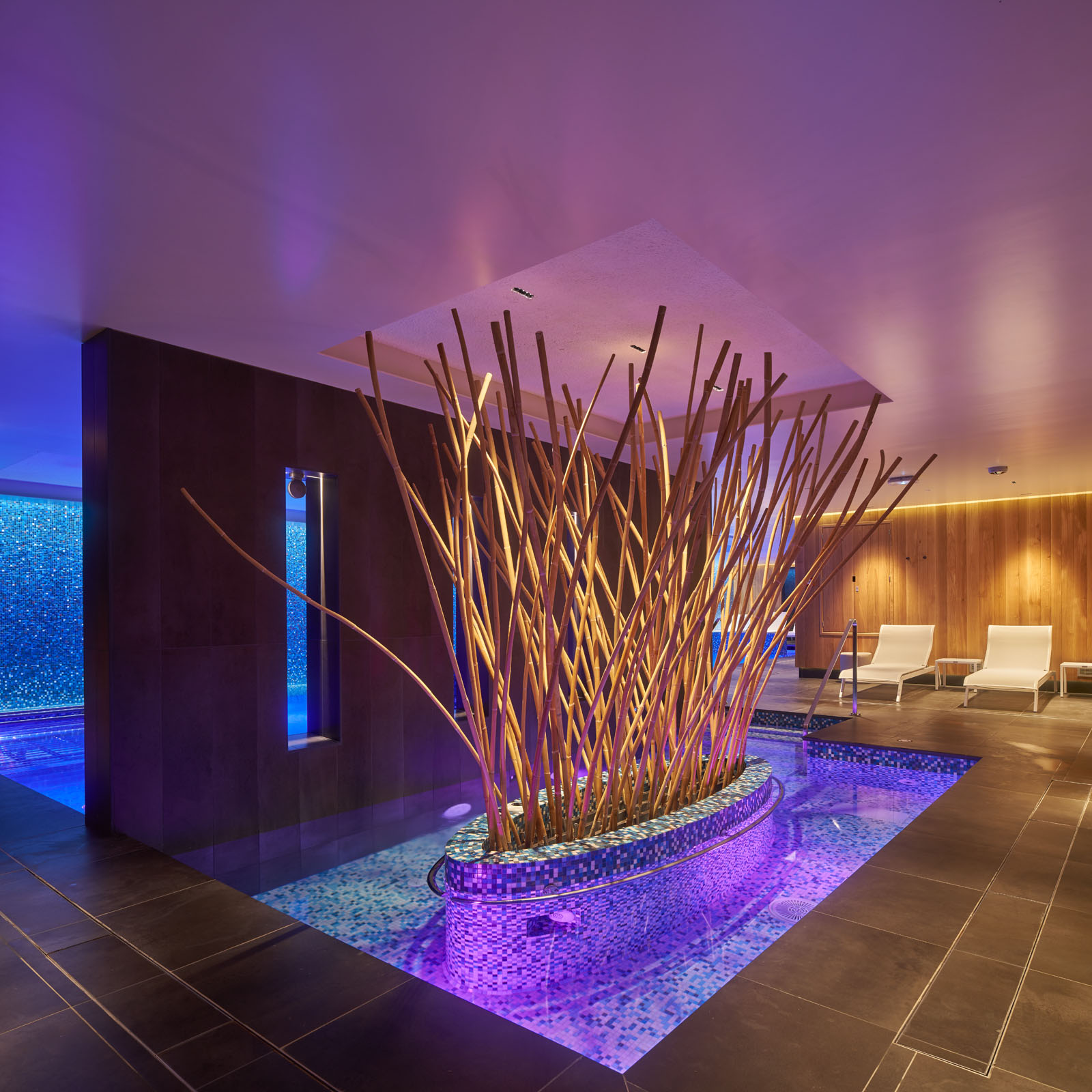 Extension du Relais Bernard Loiseau et SPA l'Oiseau des Sens | Atelier ...